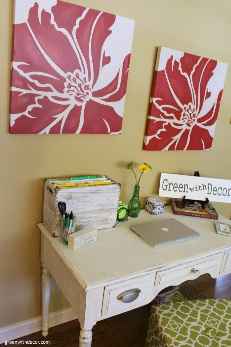 Painting an old desk with clay paint – Green With Decor