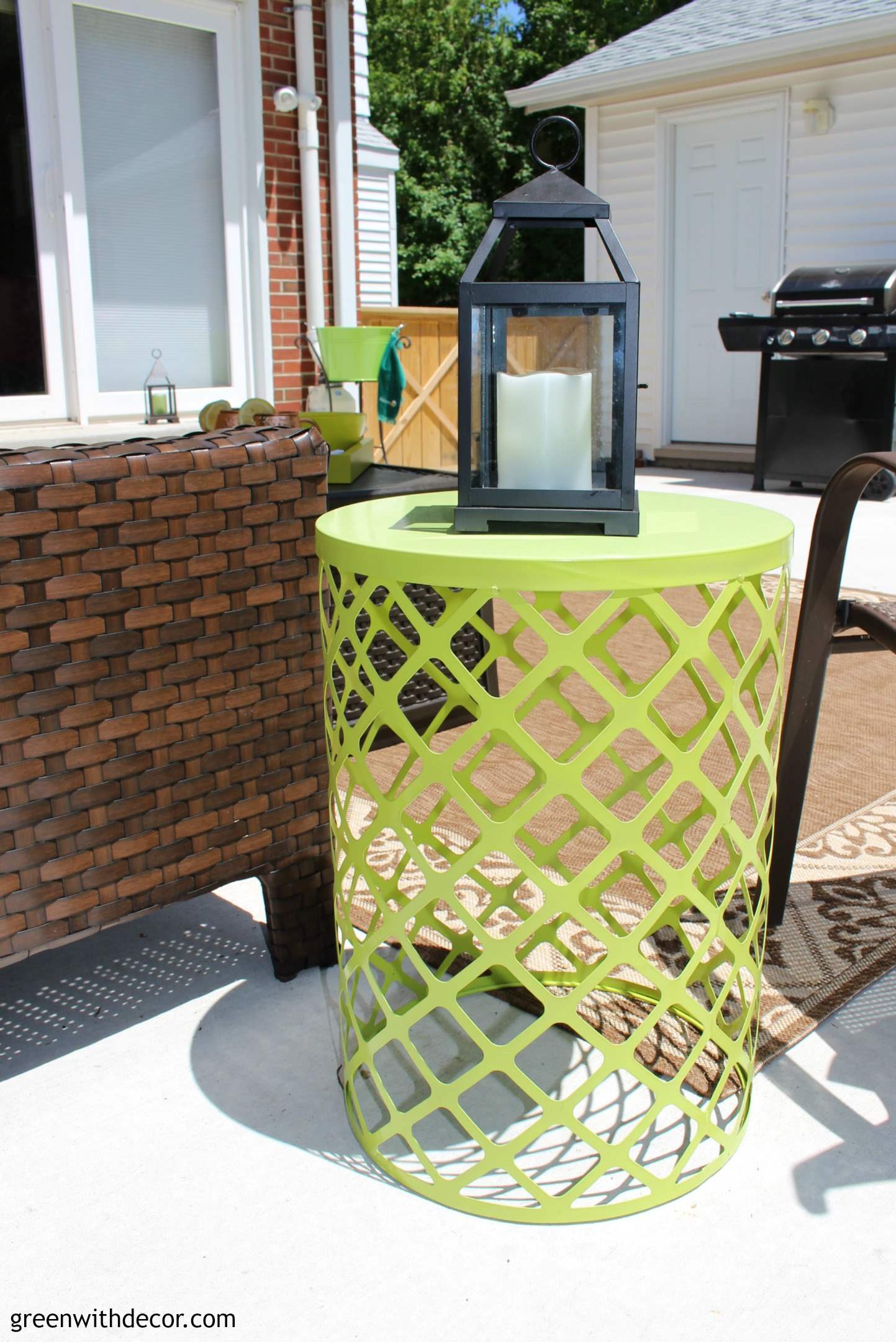 5 easy ways to add color to the patio – Green With Decor