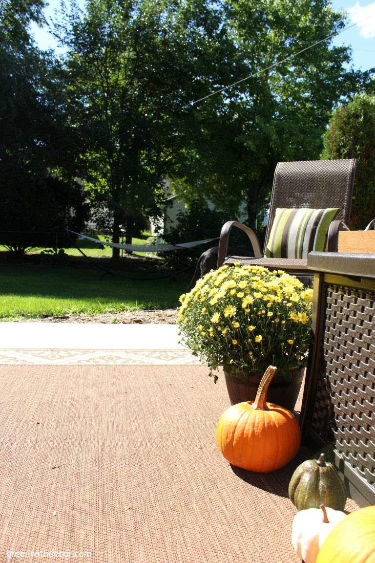 Fall patio ideas + outdoor tour – Green With Decor