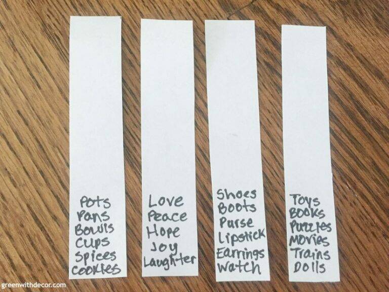 Make these DIY Christmas list ornaments - Green With Decor